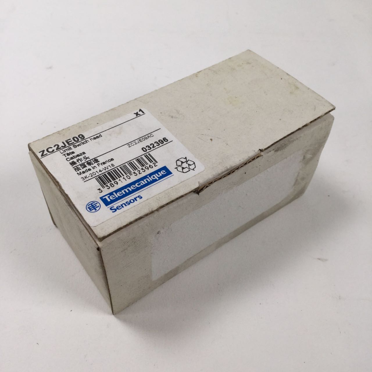 Telemecanique ZC2JE09 limit switch head Switch Actuator ZC2JE09AC New NFP