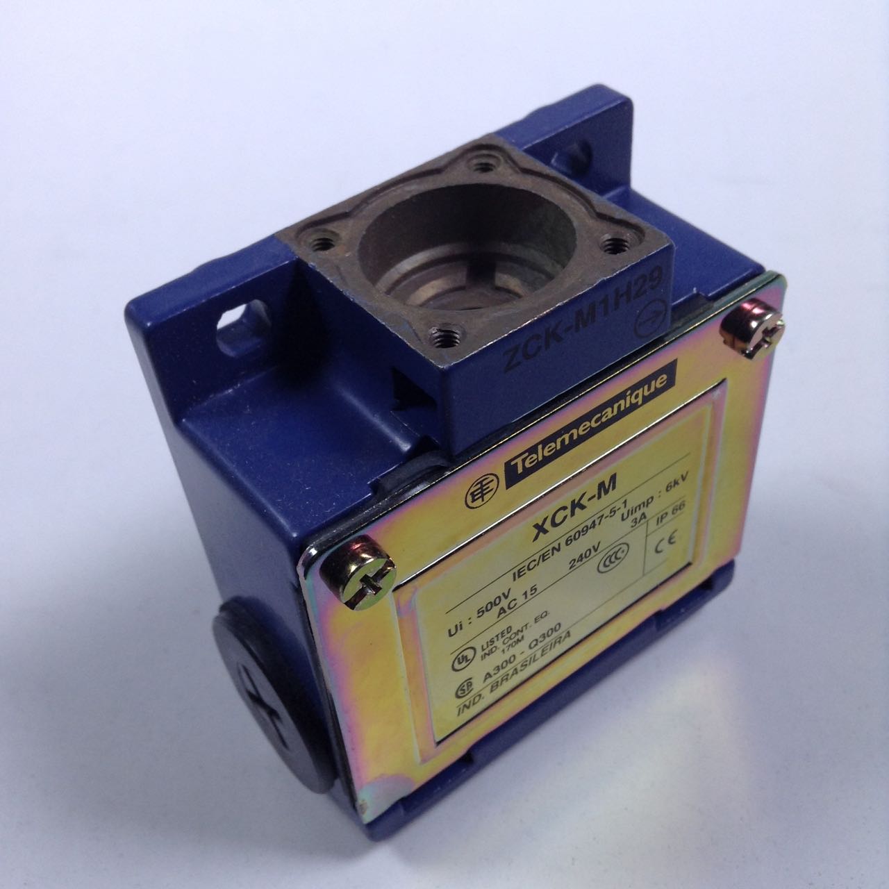 Telemecanique ZCKM1H29 | Maxodeals