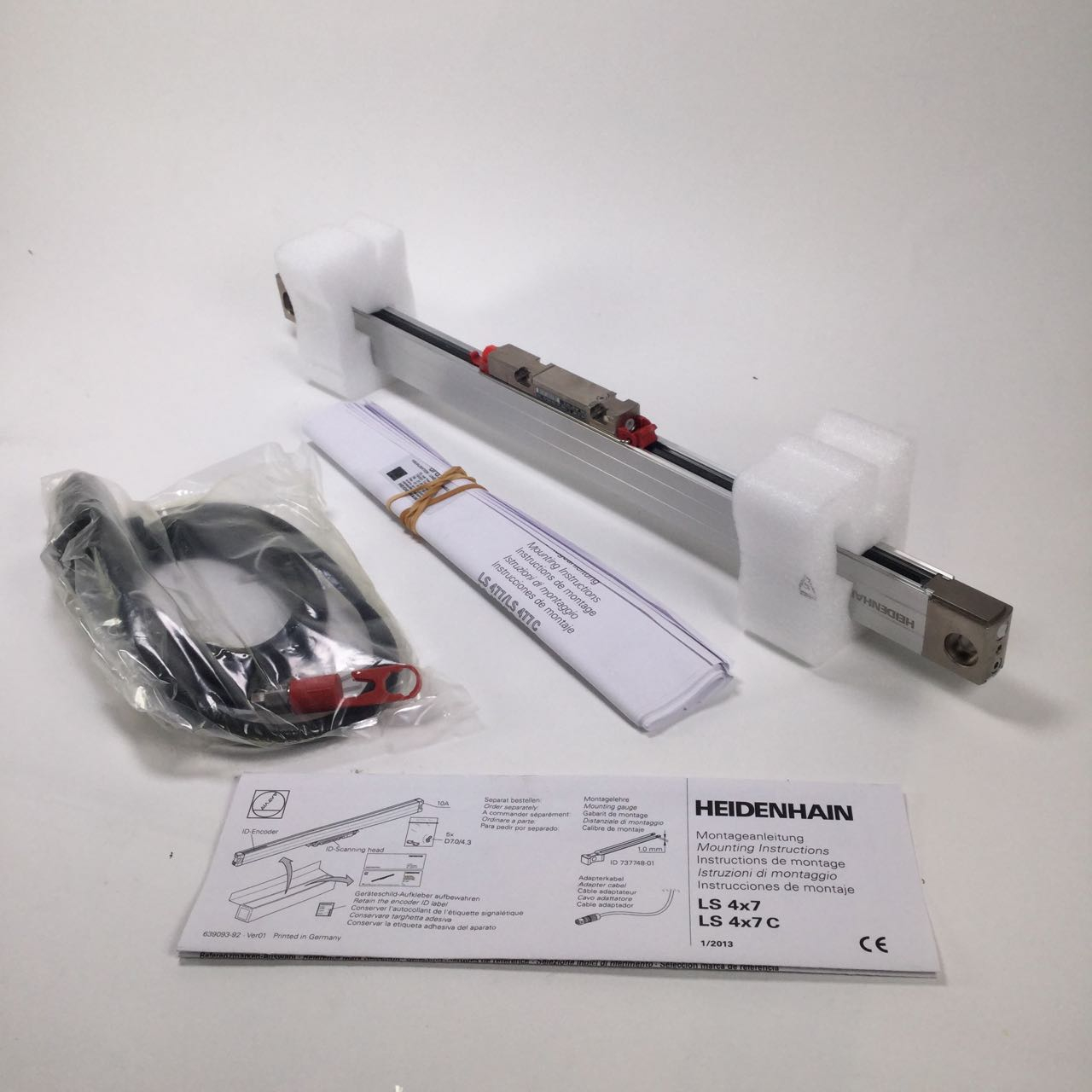 Heidenhain 572250-07 linear encoder LS 487, ML 370mm New NFP