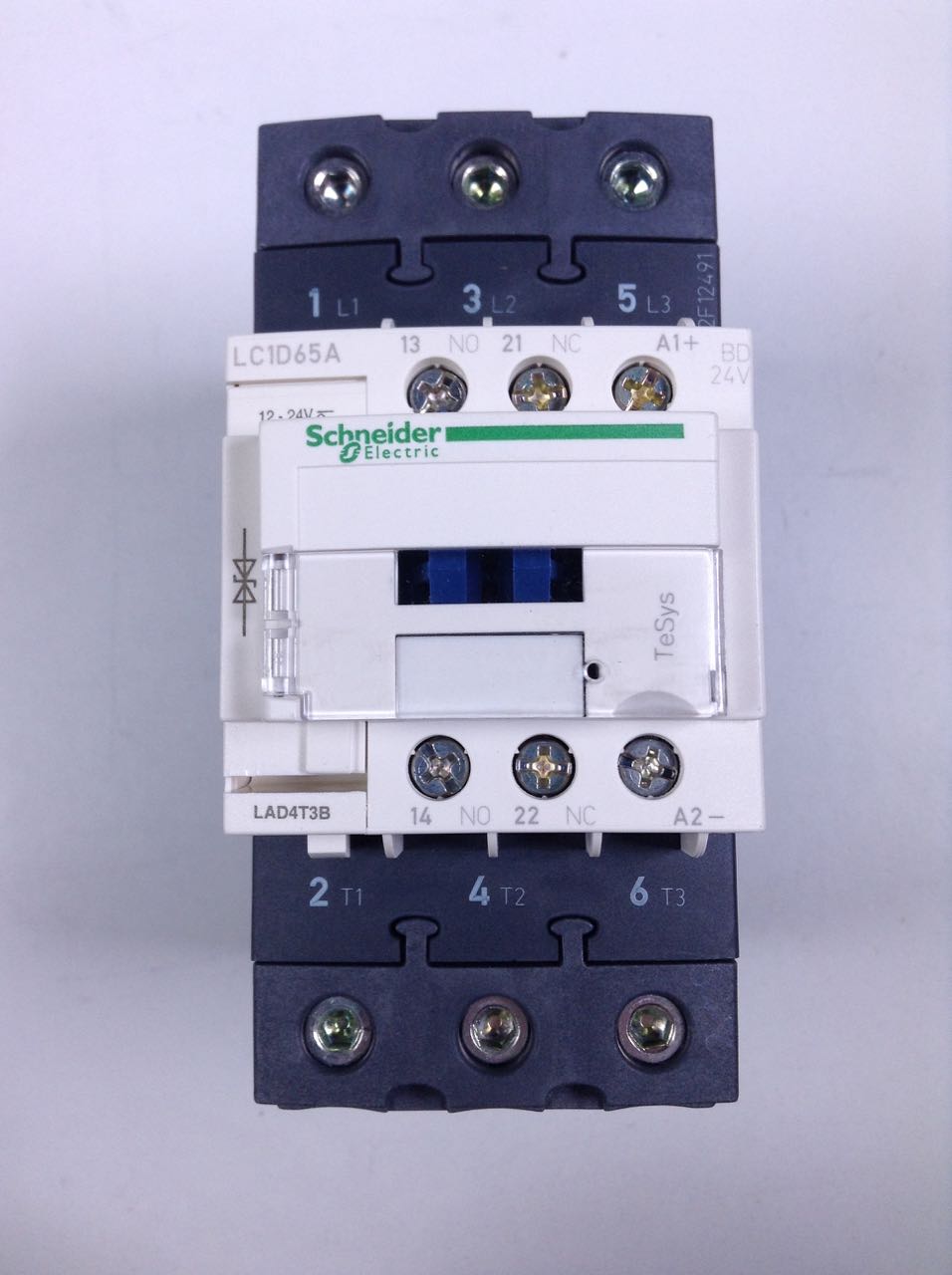 Schneider LC1D65ABD 3P Contacto With Everlink Terminals NFP