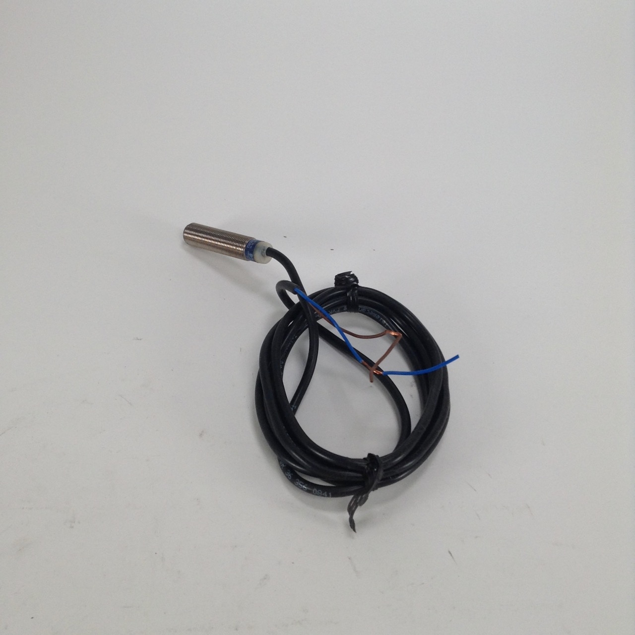 Telemecanique XS612B1MAL2 | Maxodeals