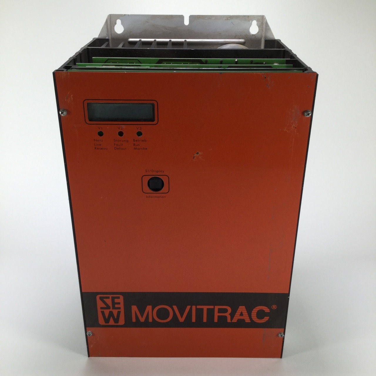 Sew-Eurodrive MOVITRAC 204CD Frequenzumrichter frequency converter Used UMP