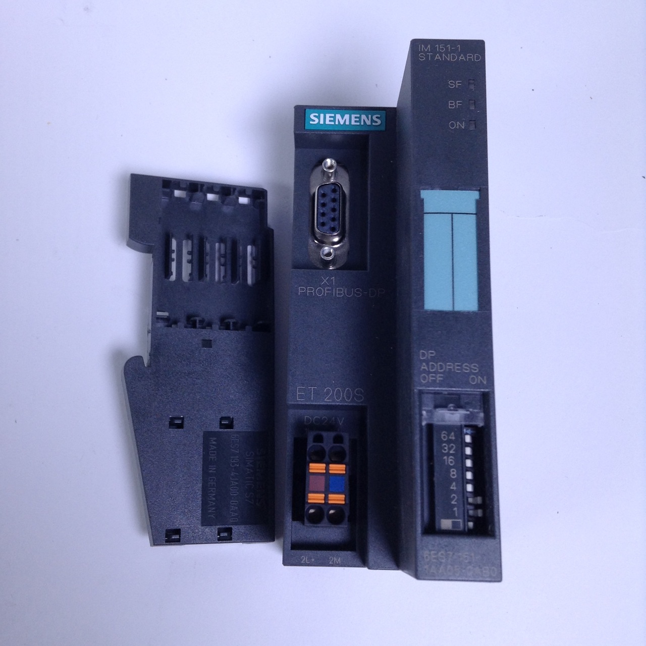 Siemens 6ES7151-1AA05-0AB0 Interface Module IM 151-1 Standard NFP