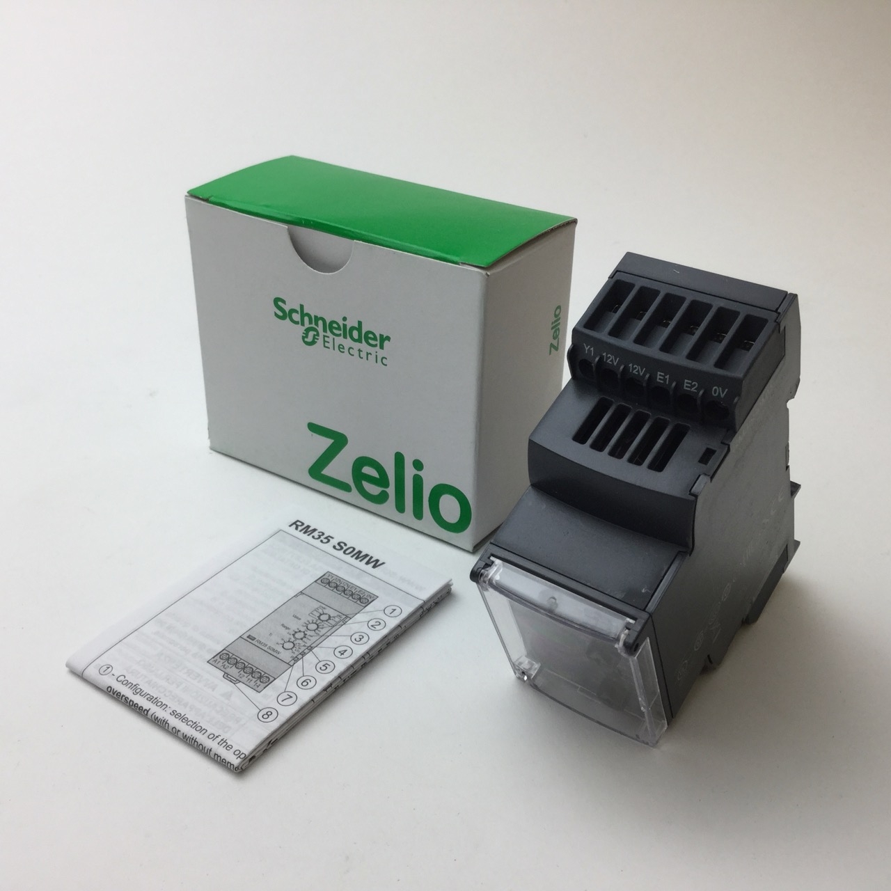 Schneider Electric RM35S0MW Speed control relay Zelio New NFP