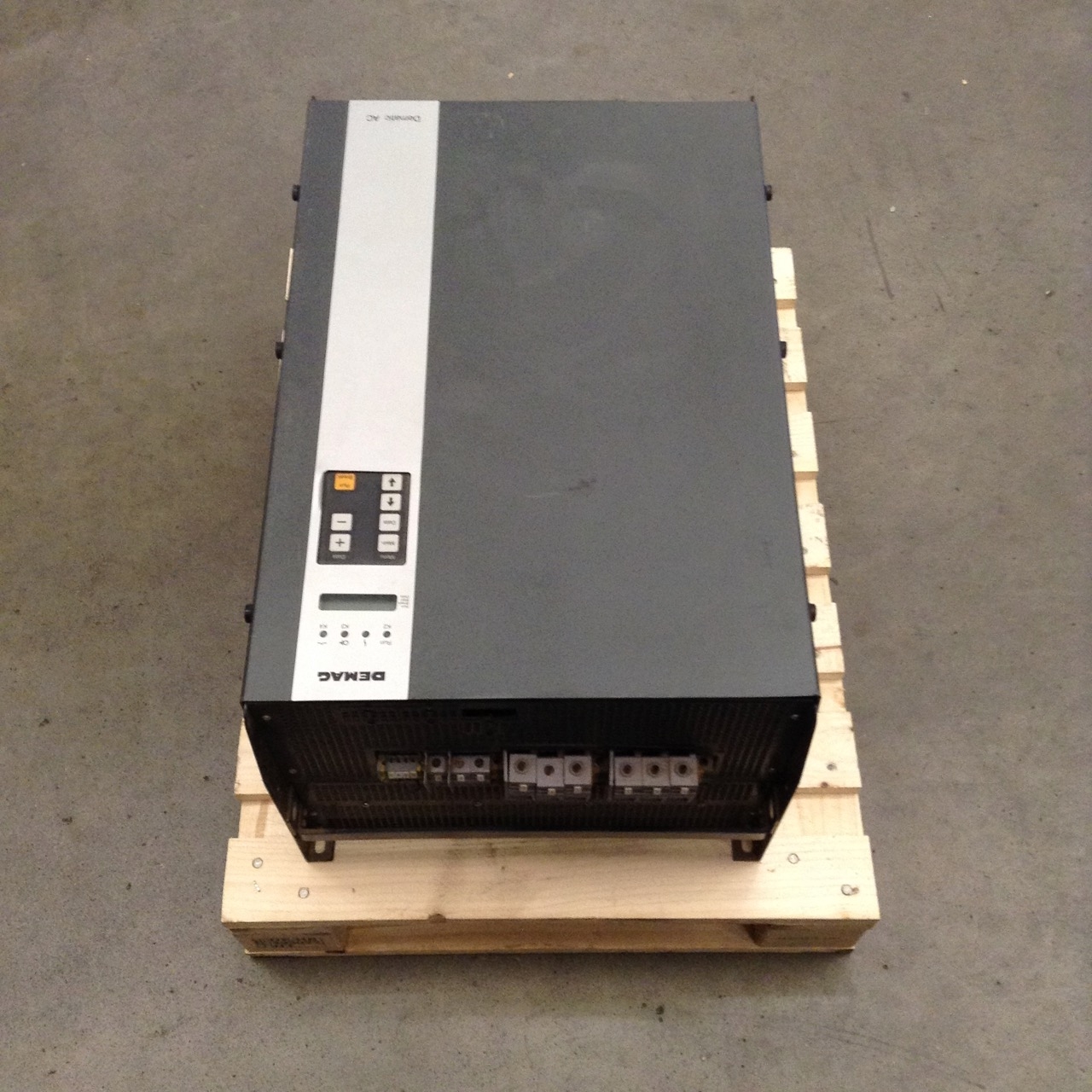 Demag UD-DPU415V120E10 Inverter Umrichter Used UMP