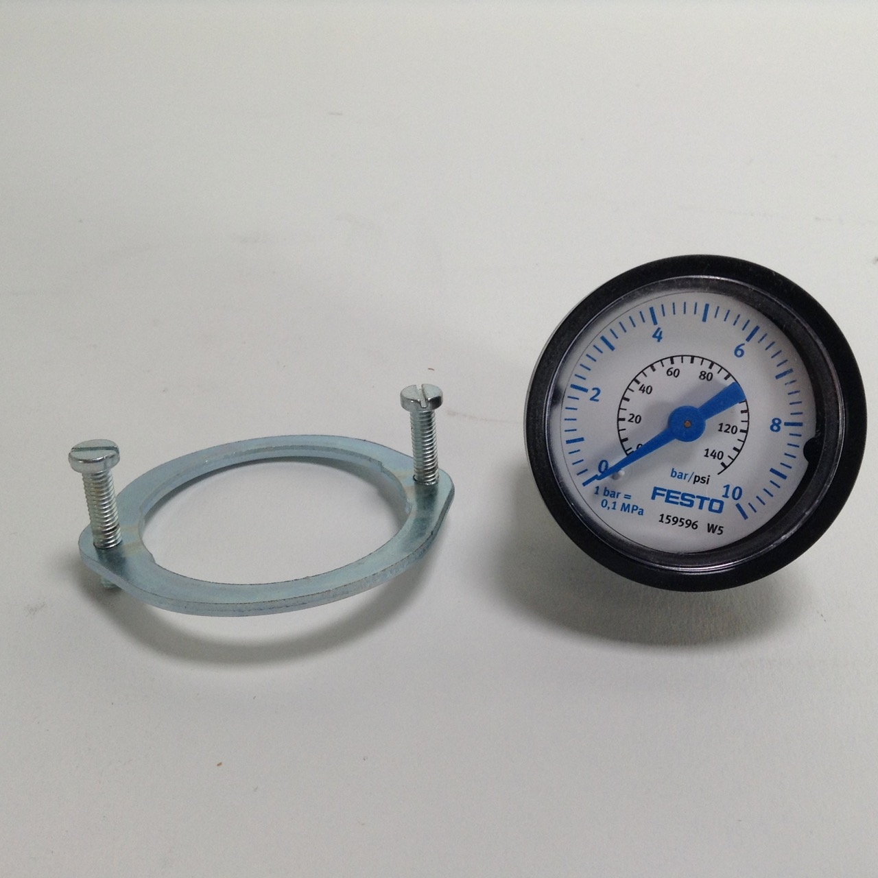Festo FMA-40-10-1/4-EN manometer pressure gauge NEW NMP