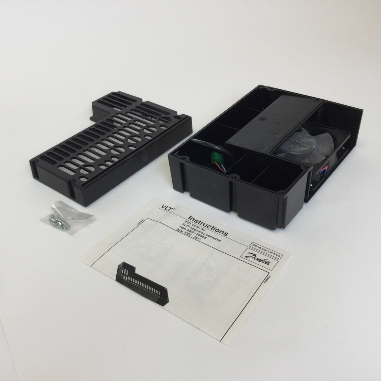 Danfoss 175H7040 Cover VLT Frequency Drive Abdeckung New NFP