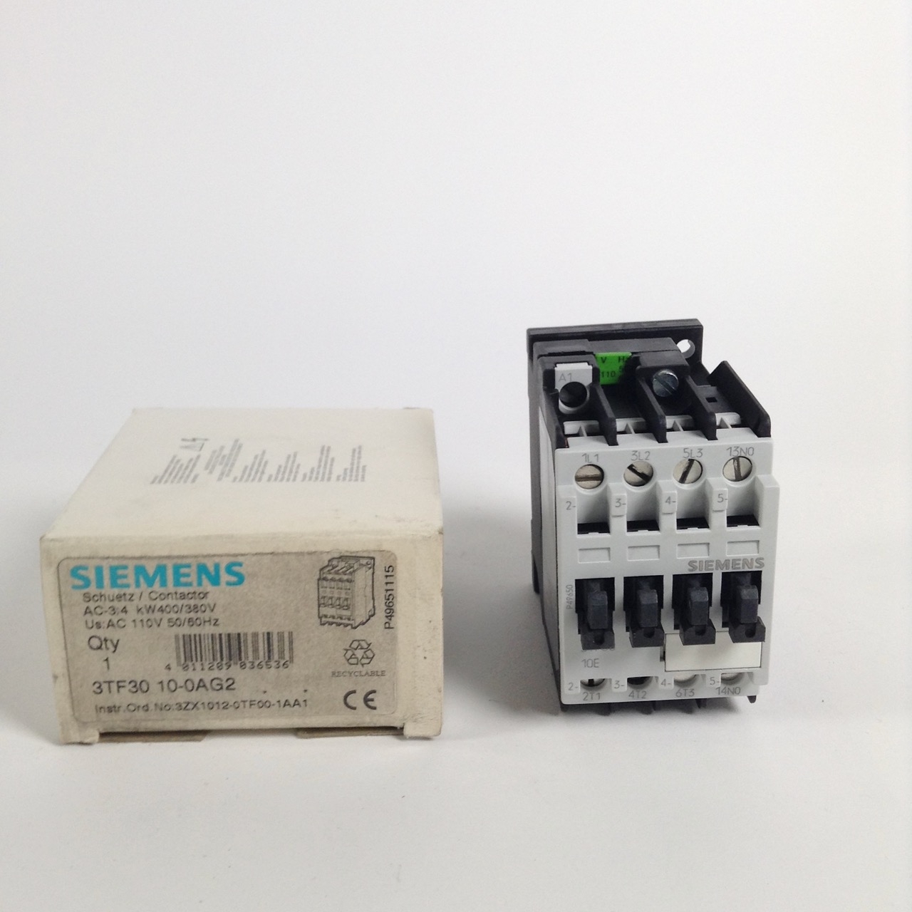 Siemens 3TF3010-0AG2 Schuetz contactor New NFP