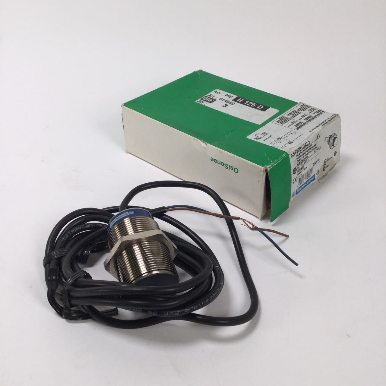 Telemecanique XS530B1DAL2 | Maxodeals
