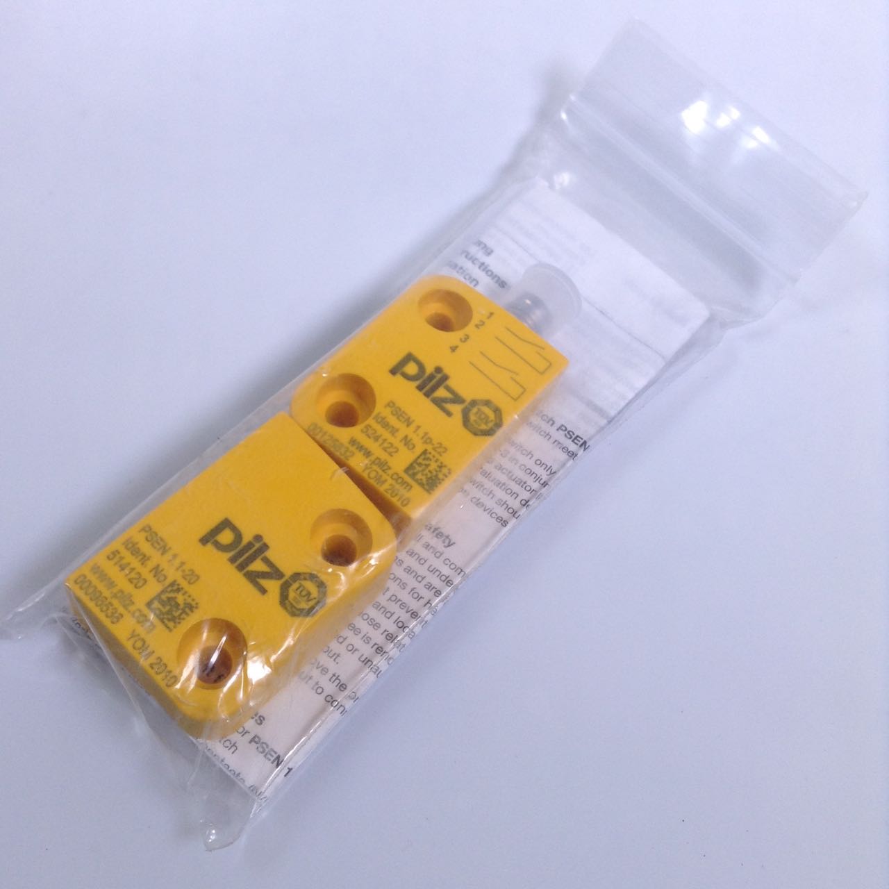 Pilz 504222 Magnetic Safety Switch PSEN 1.1p-22 - NFP