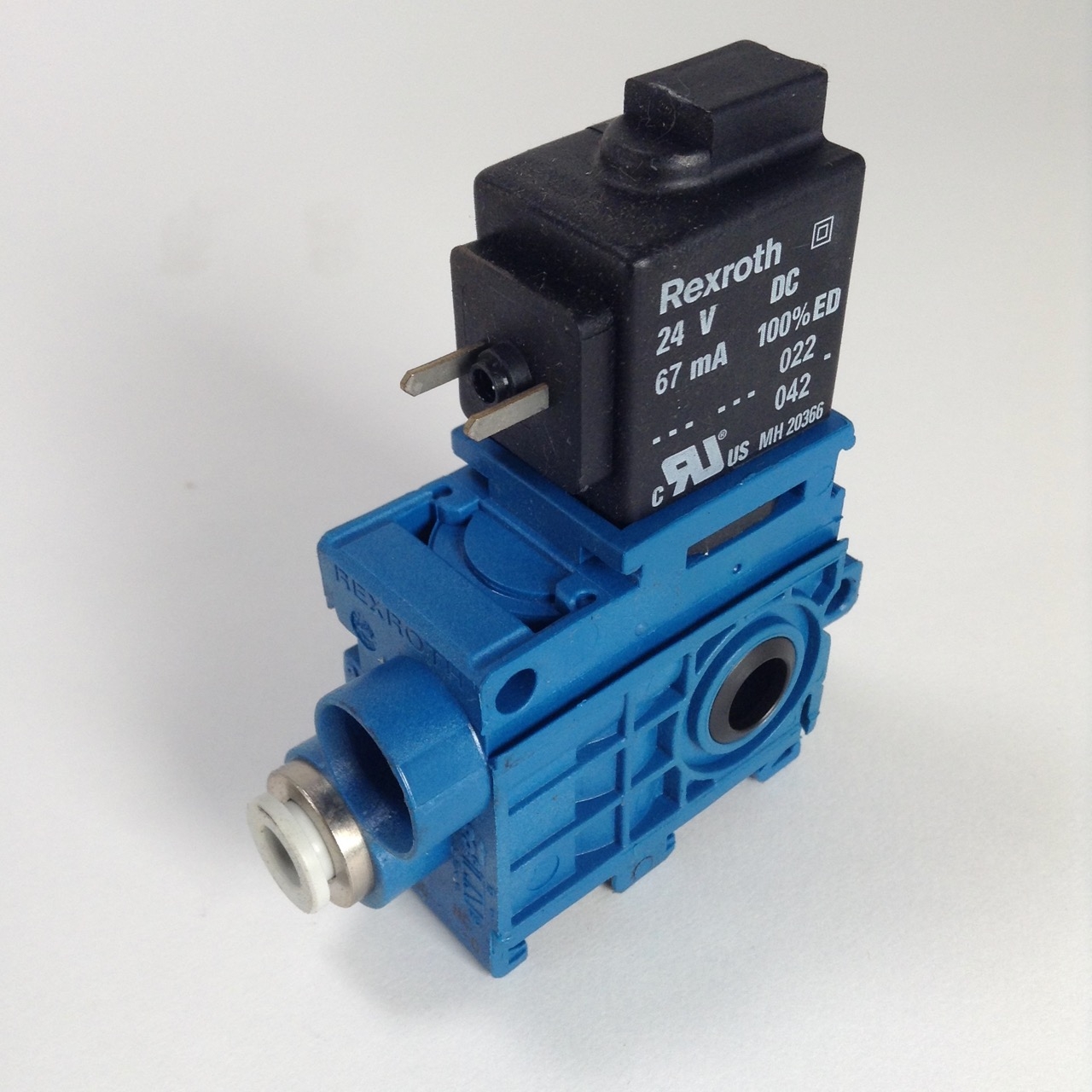 Rexroth 5792500220 3/2-directional valve Wegeventil V579-3 New NFP