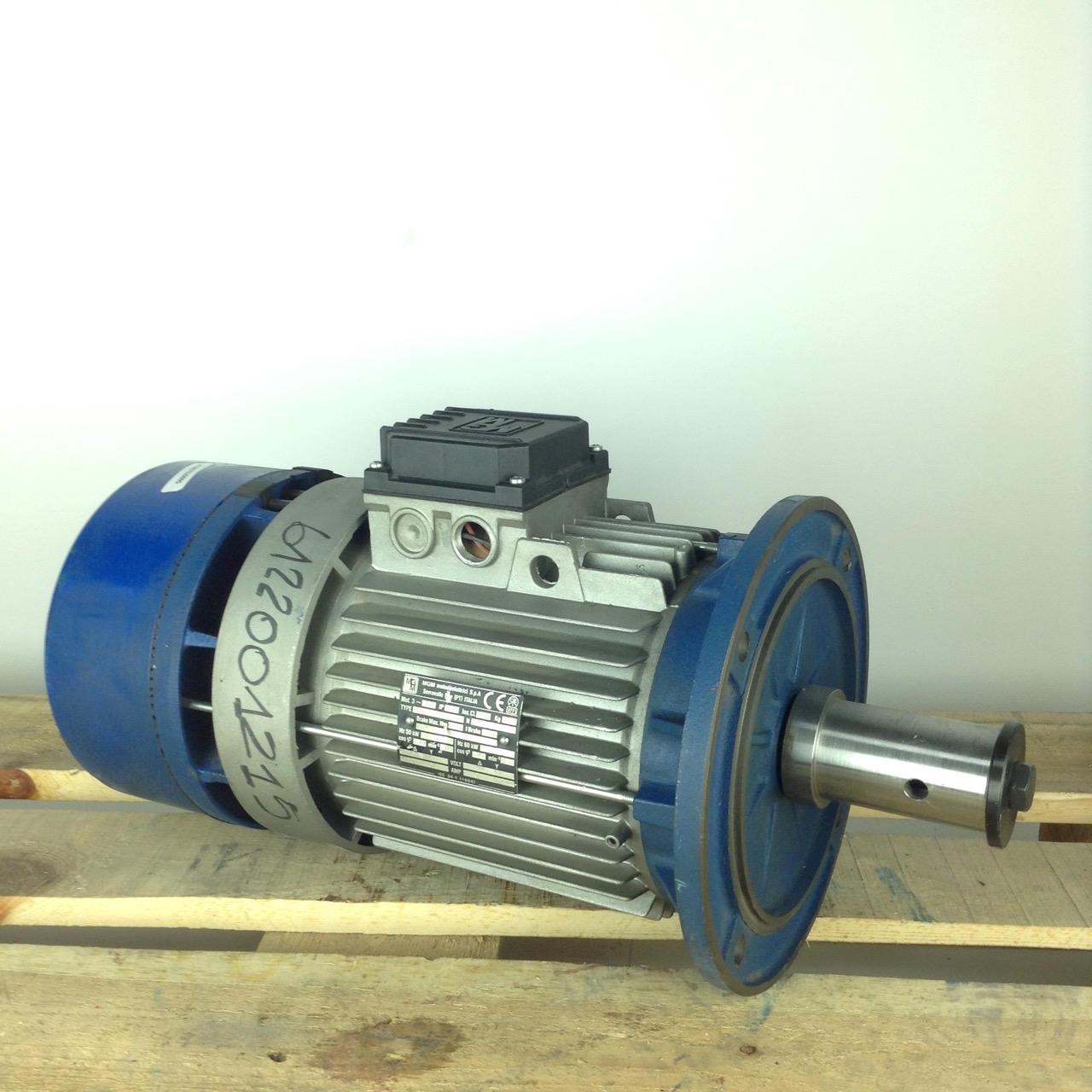 Mgm BA 112MB6 Electric Motor Elektromotor 2,2kW 1000rpm 230/400V Used UMP