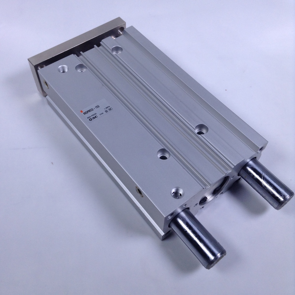 SMC MGPM32-150 Compact Guide Cylinder 32mm Bore 150mm Stroke NFP