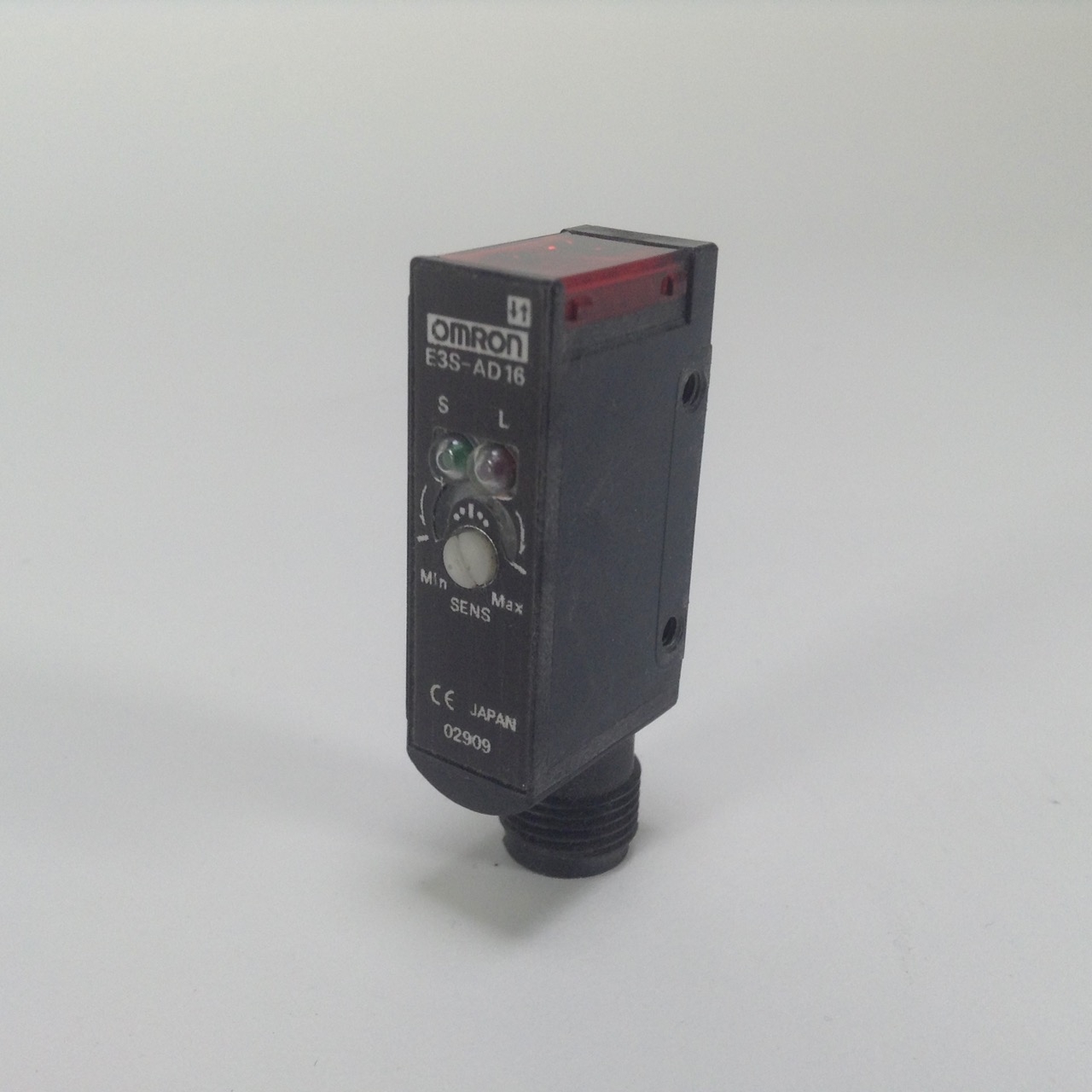 Omron E3S-AD16 | Maxodeals