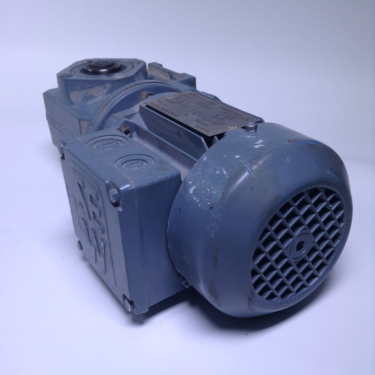 Sew Eurodrive SA37 DT63N4/TH Gear motor 50 Hz 0.18 Kw UMP