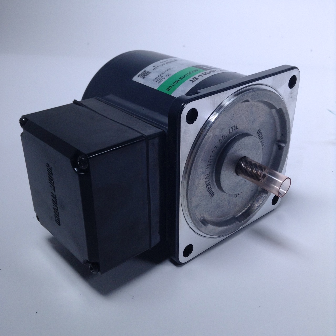 Oriental Motors 4IK25GN-ST Induction Motor 3 Phase 50 /60 Hz NFP
