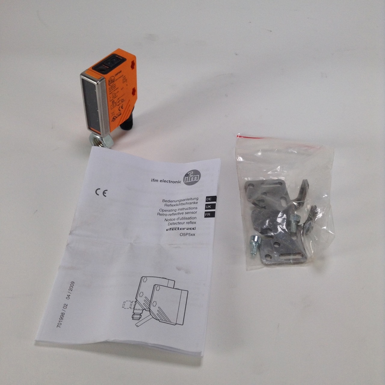 Ifm Electronic O5P500 10/36V Retroreflective 10m ...