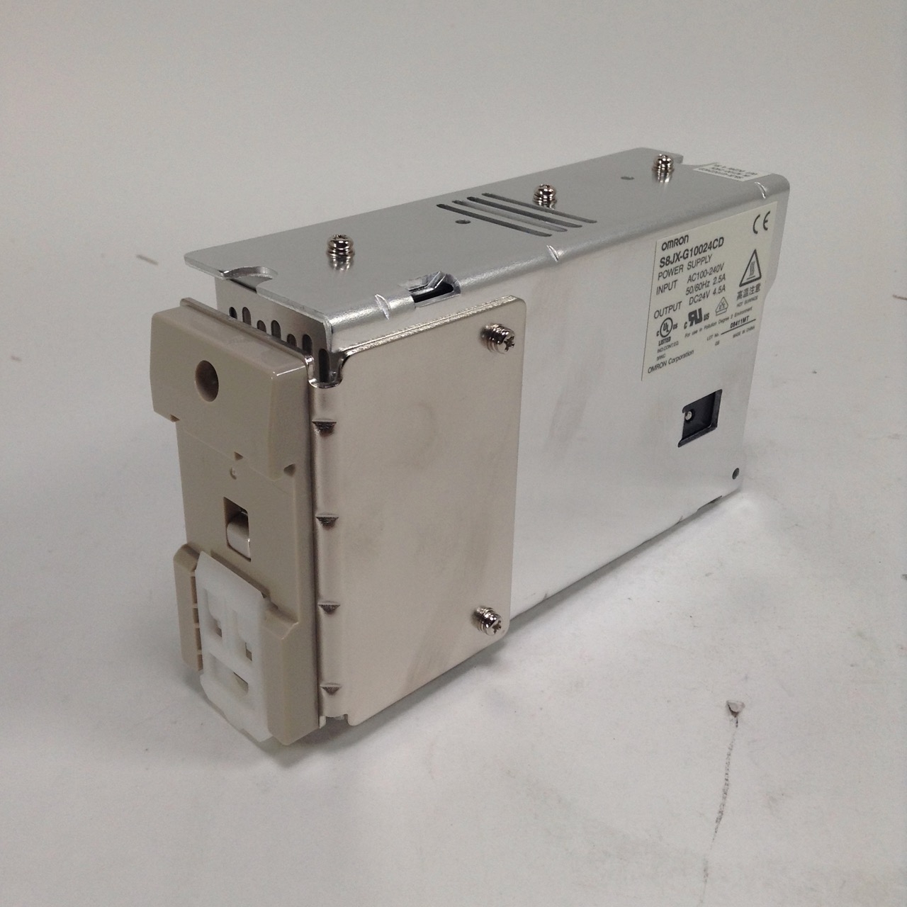 Omron S8JX-G10024CD Power Supply 100-240v Input 24VDC output S8JX New NFP